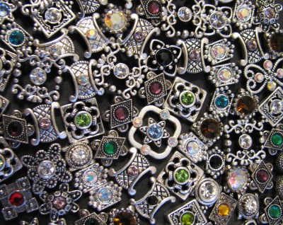 Swarovski Crystal Beads jigsaw puzzle in Macro puzzles on ...