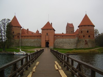 Trakai Castle, Lithuania jigsaw puzzle in Castles puzzles on ...
