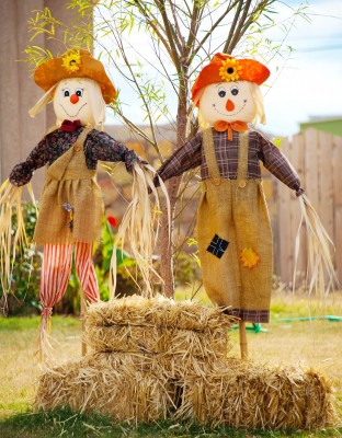 Scarecrows jigsaw puzzle in Halloween puzzles on TheJigsawPuzzles.com ...