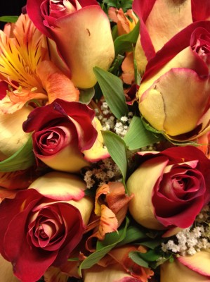 A Bouquet of Roses jigsaw puzzle in Puzzle of the Day puzzles on ...
