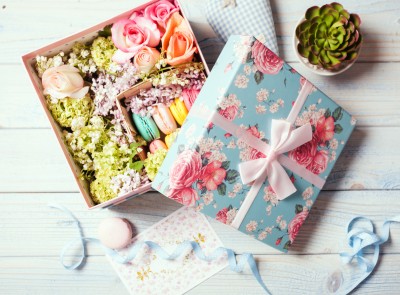 Flower Box with Macarons jigsaw puzzle in Puzzle of the Day puzzles on ...