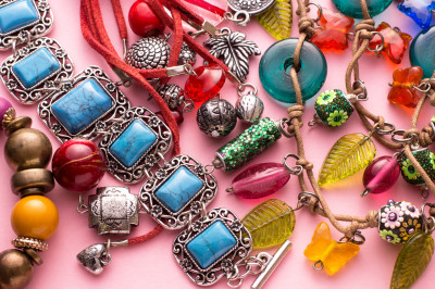 Handmade Artisan Jewellery jigsaw puzzle in Handmade puzzles on ...