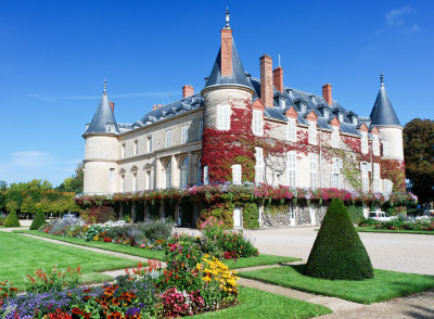 Rambouillet Castle, France jigsaw puzzle in Castles puzzles on ...