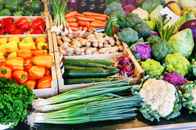 Local Farmers Market jigsaw puzzle in Fruits & Veggies puzzles on ...