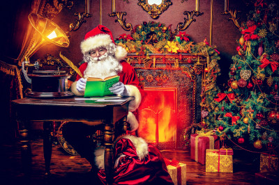 Santa Making a List jigsaw puzzle in Christmas & New Year puzzles on ...