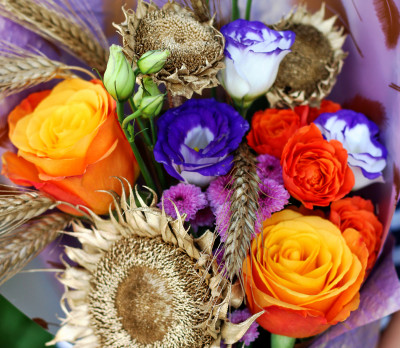 Fresh Flower Arrangement jigsaw puzzle in Flowers puzzles on ...