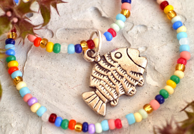 Beaded Bracelet jigsaw puzzle in Macro puzzles on TheJigsawPuzzles.com