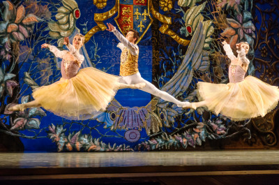 Ballet Dancers jigsaw puzzle in People puzzles on TheJigsawPuzzles.com