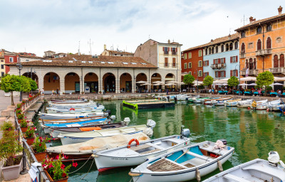 Desenzano del Garda, Lombardy, Italy jigsaw puzzle in Street View ...