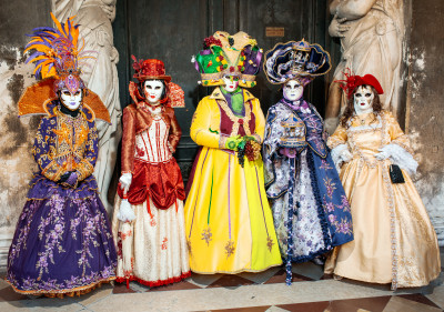 At St. Mark's Square in Italy jigsaw puzzle in People puzzles on ...