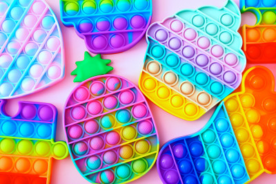 Jouets Popper Fidget colorés Puzzle en Macrophotographie puzzles sur ...