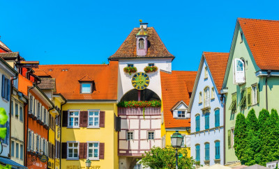 Colorful Facades of Houses in the German City Meersburg jigsaw puzzle ...