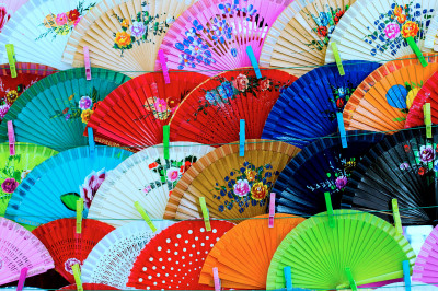 Spanish Abanico hand Fans at the Market jigsaw puzzle in Handmade ...