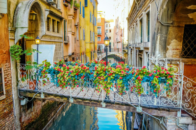 Bridge over a Narrow Canal in Venice, Italy jigsaw puzzle in Bridges ...