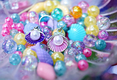 A Pair of Mermaid Seashell Earrings jigsaw puzzle in Macro puzzles on ...