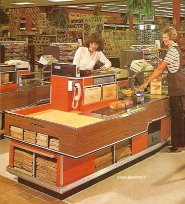 1970 grocery shopping jigsaw puzzle in Karen Heath puzzles on ...